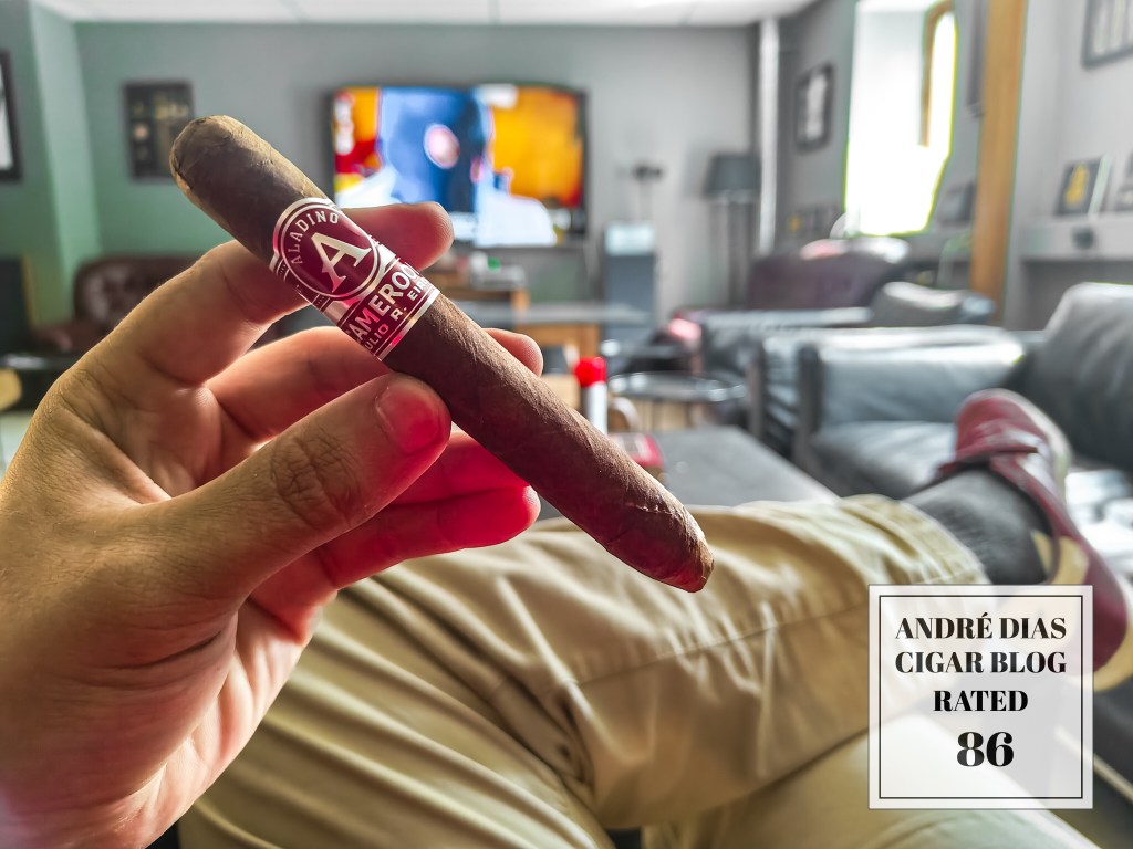 916. Aladino Cameroon Queens Perfecto - ANDRÉ CHARUTO DIAS